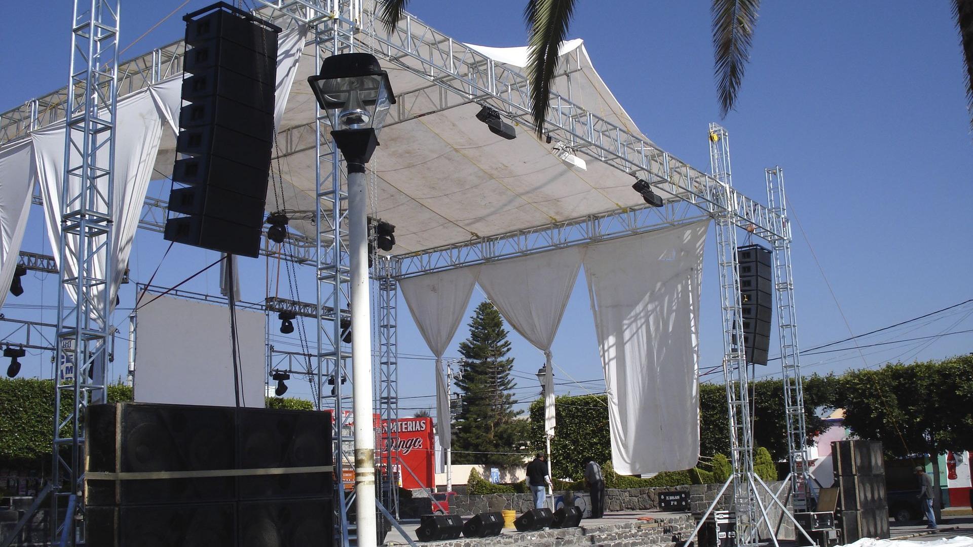 Megaestructura | Topline